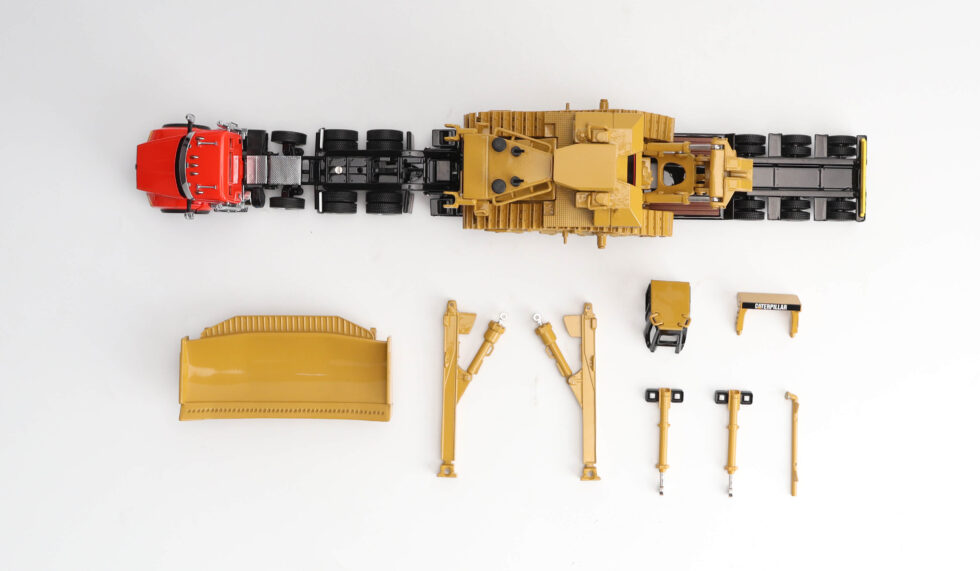 1:50 Scale Kenworth T880 Day Cab Tandem and Trail King TK120 Lowboy ...